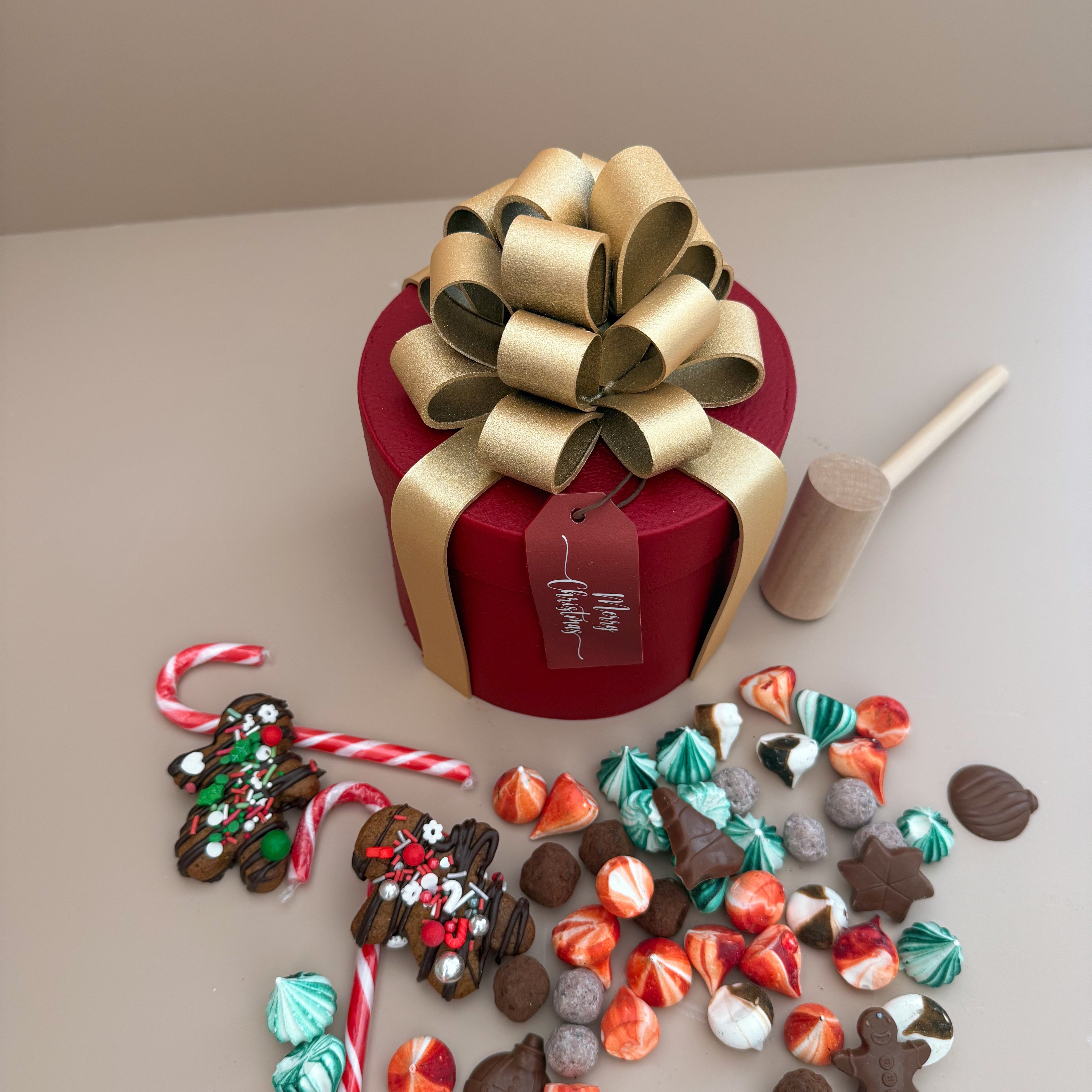 Chrismas present - breakable chocolate, smash cake – K Cake