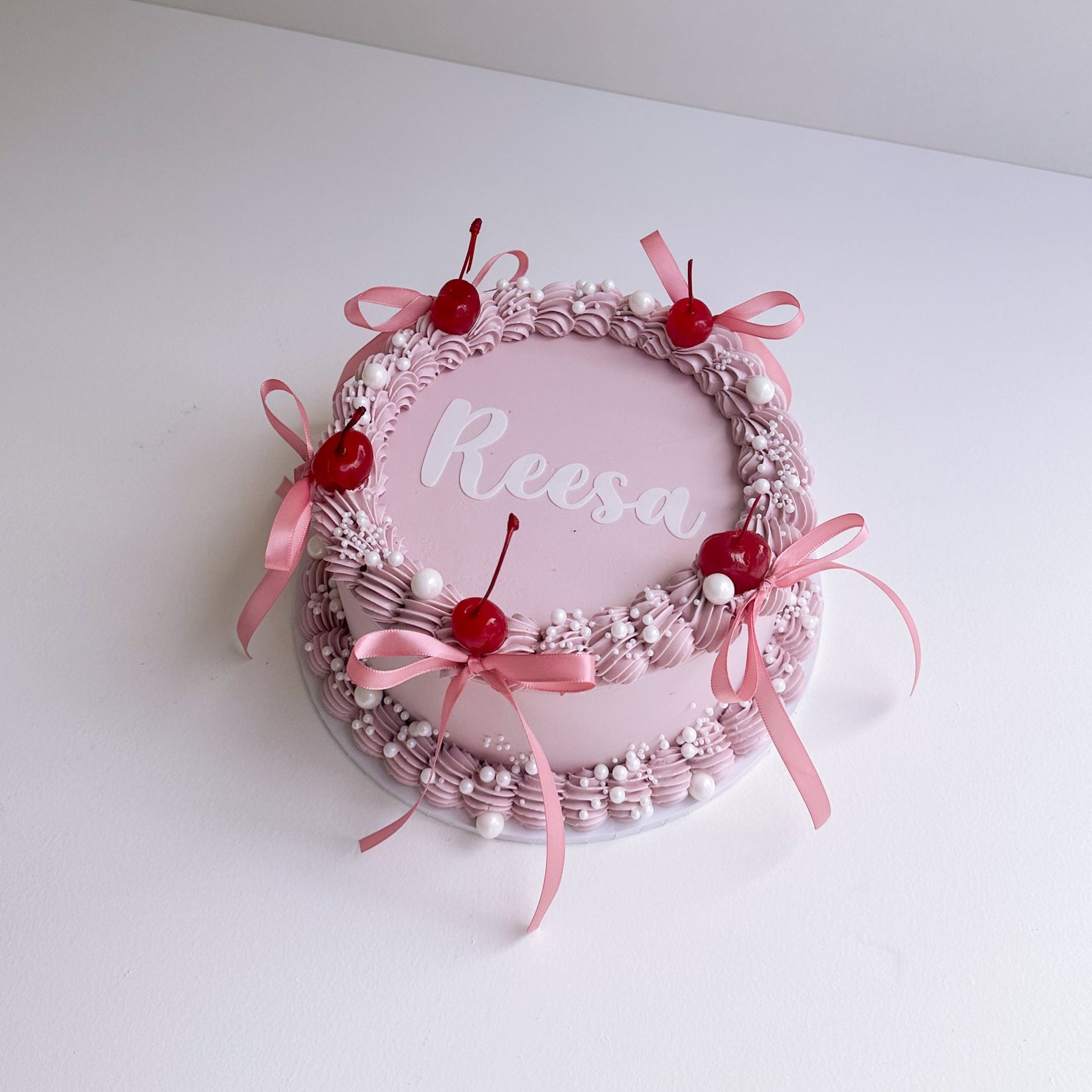 Classic charm cake - Multiple flavors & colours – K Cake
