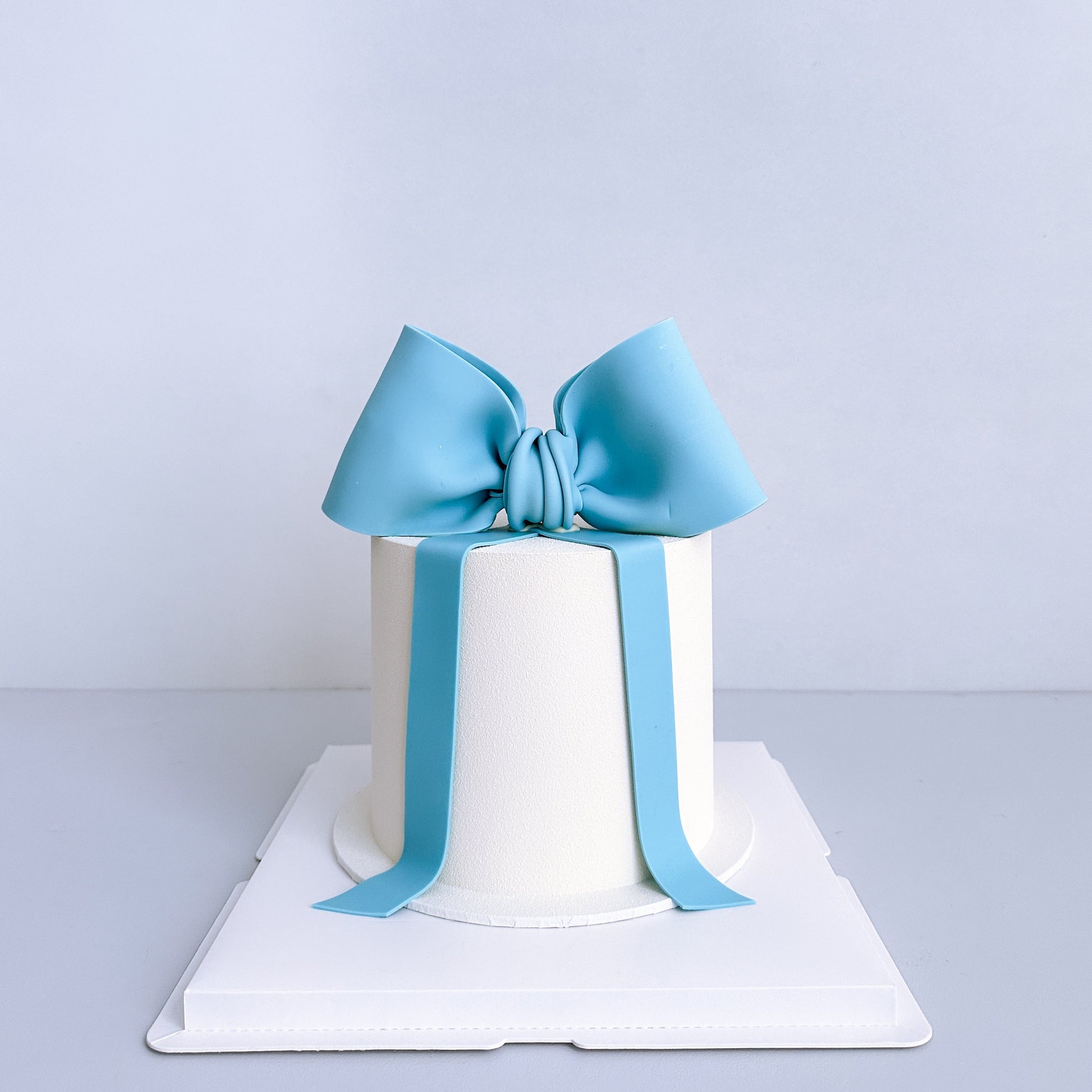BOW CAKE 2.0 – K Cake